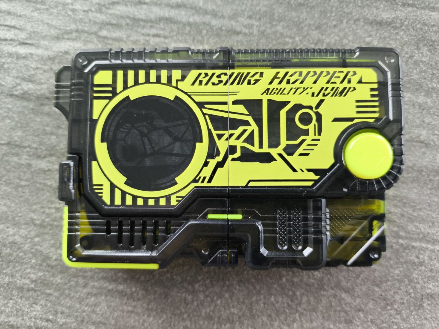 Bandai Kamen Rider Zero-One Rising Hopper Progrise Key, Hobbies & Toys ...
