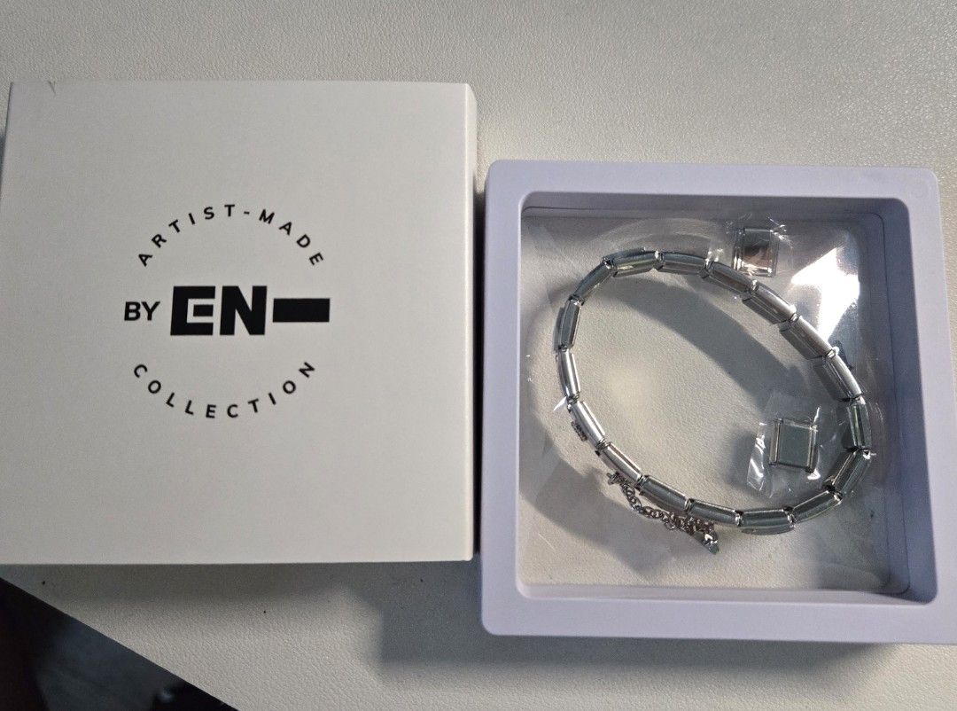 Enhypen Artist-made collection (China exclusive), Hobbies & Toys ...