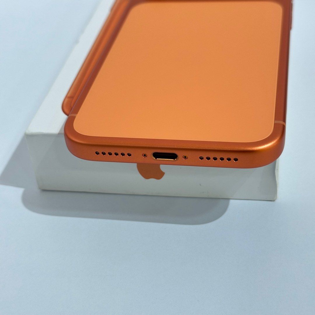iPhone 17 Pro Max Cosmic Orange 256GB, Mobile Phones & Gadgets, Mobile ...