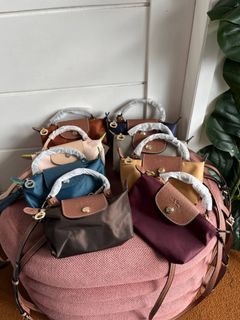 Longchamp Le Pliage Classic Mini Pouch with Sling in Paper — 🎌, Women's ...