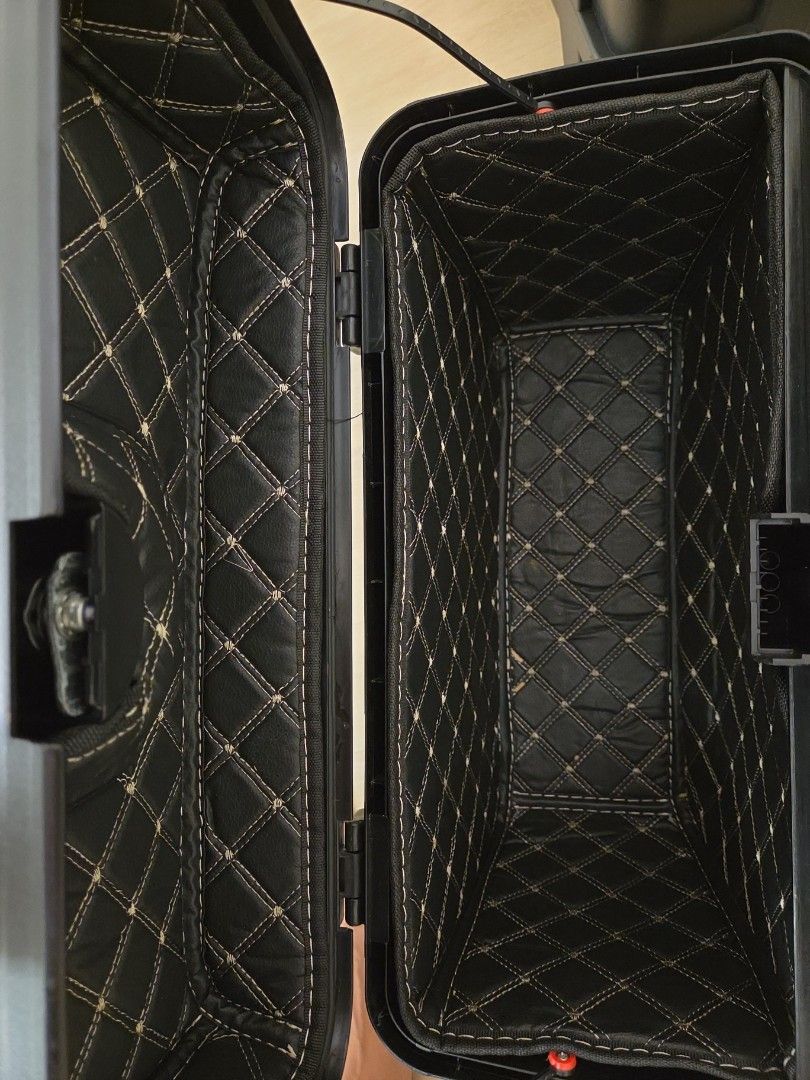 Side panniers + Universal Bracket, Motorcycles, Motorcycle Accessories ...