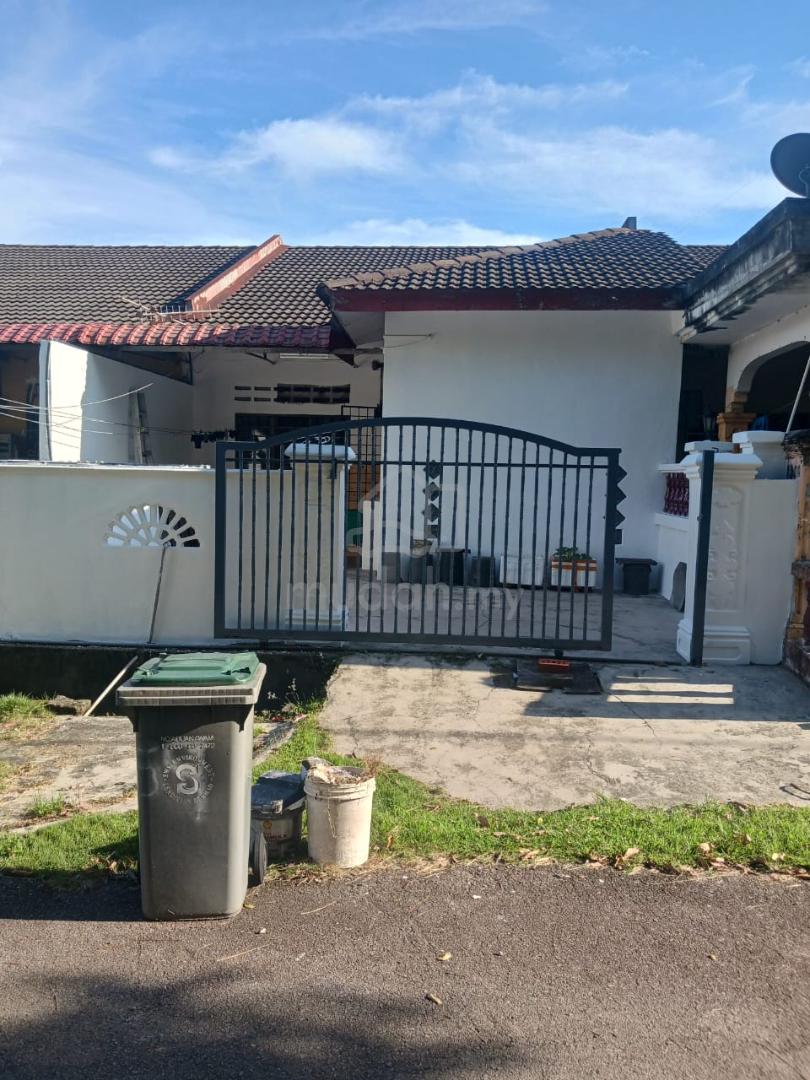 Single Storey House, Taman Semarak 2, Nilai - Facing Open & Extended ...