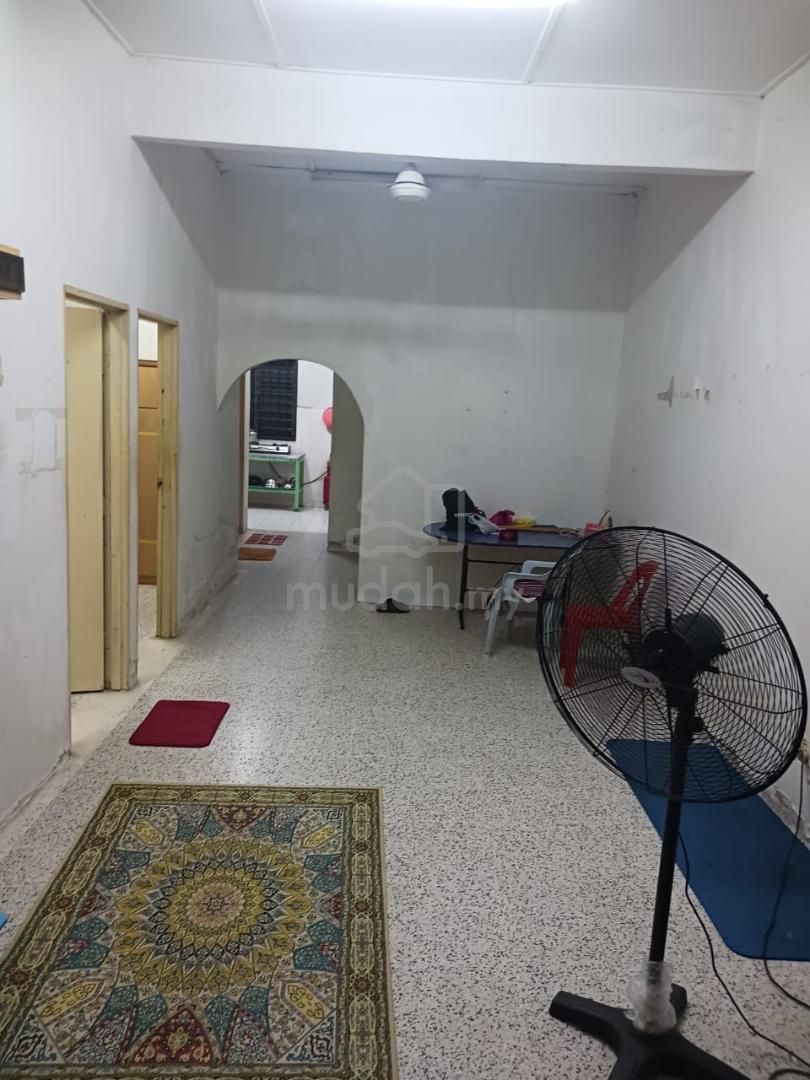 Single Storey House, Taman Semarak 2, Nilai - Facing Open & Extended ...