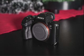 Sony Alpha 5100 Camera - White, Photography, Cameras on Carousell