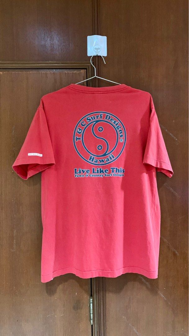 90s T&C surf design, Men's Fashion, Tops & Sets, Tshirts & Polo Shirts ...
