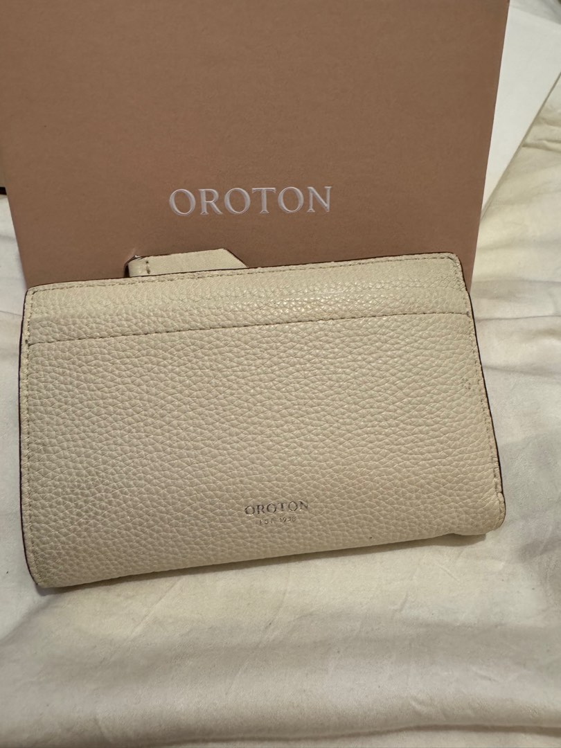 Authentic pre loved oroton white dylan zip wallet, Luxury, Bags ...