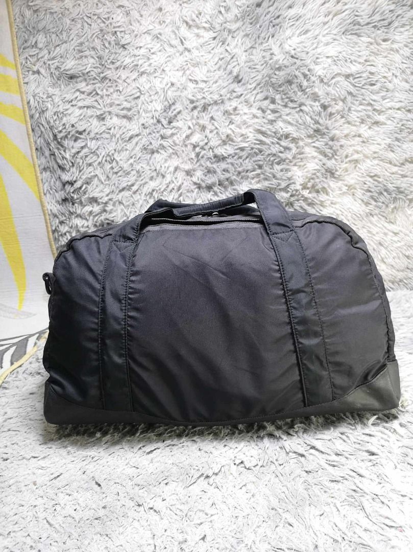 Authentic UNIQLO Duffle Weekender Bag - Your Go-To Travel Essential ...