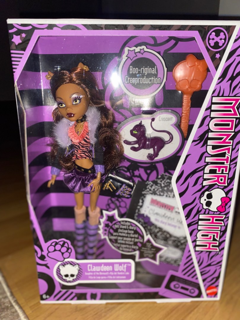 Clawdeen wolf booriginal creeproduction monster high reproduction doll ...