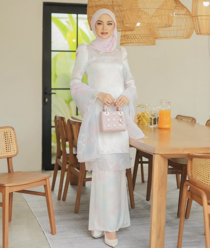 Falisha kurung by Hijabistahub, Women's Fashion, Muslimah Fashion, Baju ...