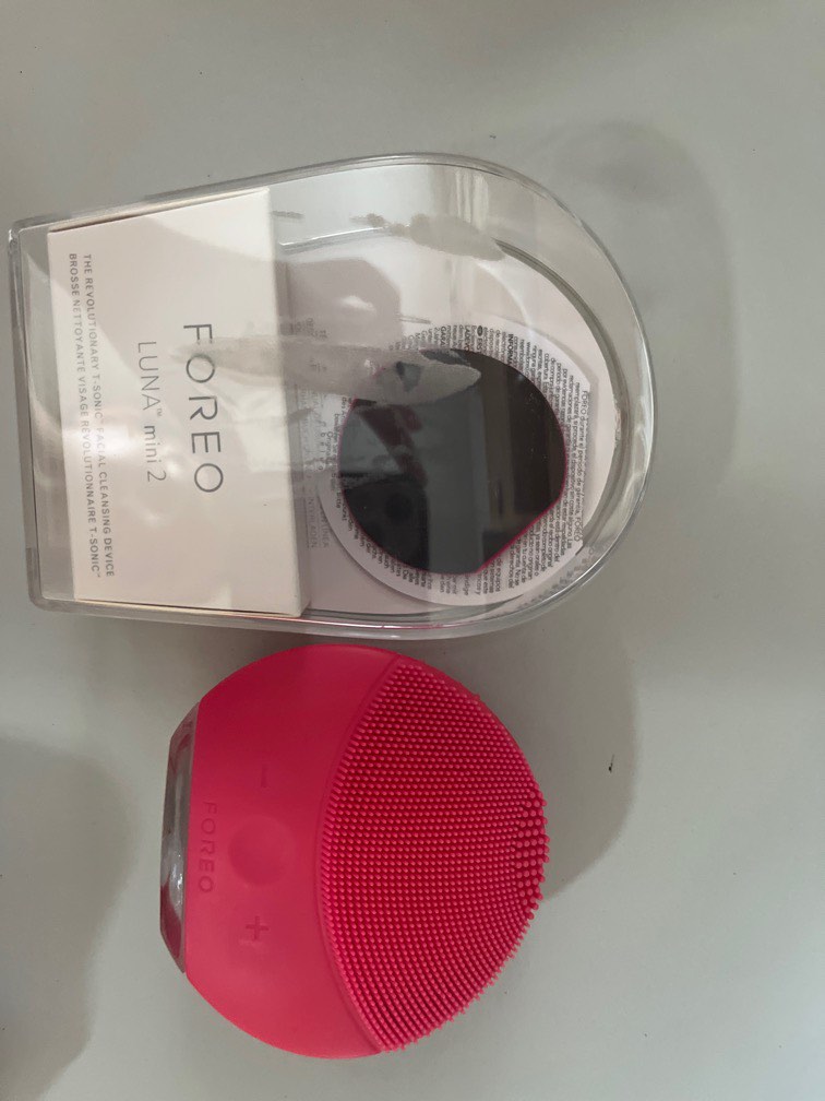 foreo luna mini 2, Beauty & Personal Care, Face, Face Care Products on ...