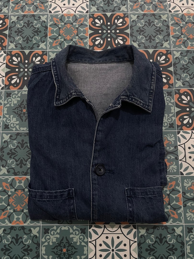 GU Chef Denim Boxy Jacket, Fesyen Pria, Pakaian , Atasan di Carousell