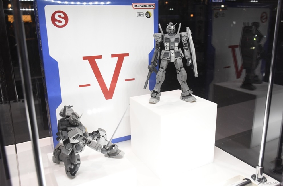 *Japan Preorder* Gundam x Fragment Design MG 1/100 RX78FRGMT designed ...