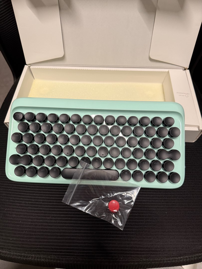 Lofree Mechanical Typewriter Inspired Keyboard, Computers & Tech, Parts ...