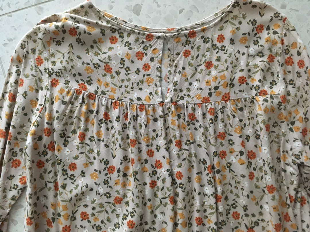 Long sleeve back opening blouse with button on sleeve for wudhuk, Women ...