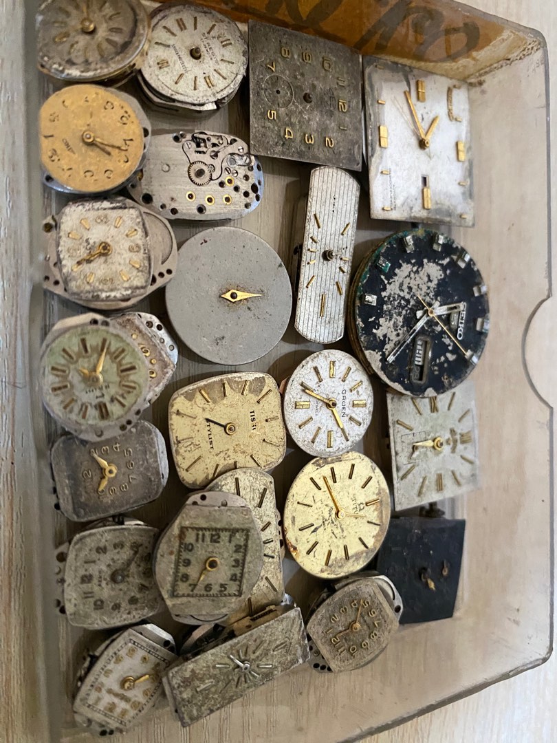 Lots-25pcs Mixed Watch Movement (Gruen, Seiko,Elgin,Bulova,Ceba, Swiss ...