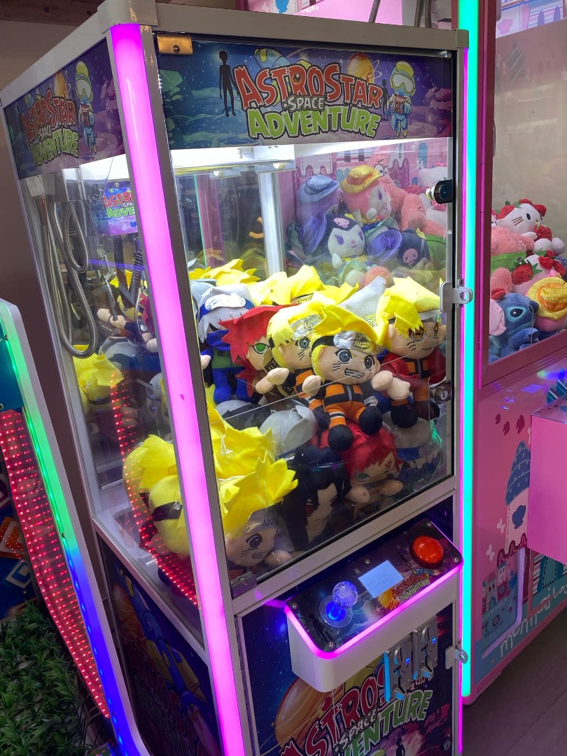 MINI ASTRO CLAW MACHINE, Hobbies & Toys, Toys & Games on Carousell