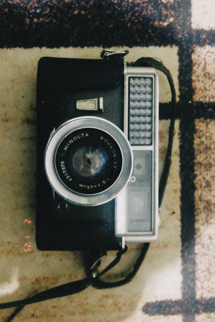 MINOLTA HI-MATIC 1962, Photography, Cameras on Carousell