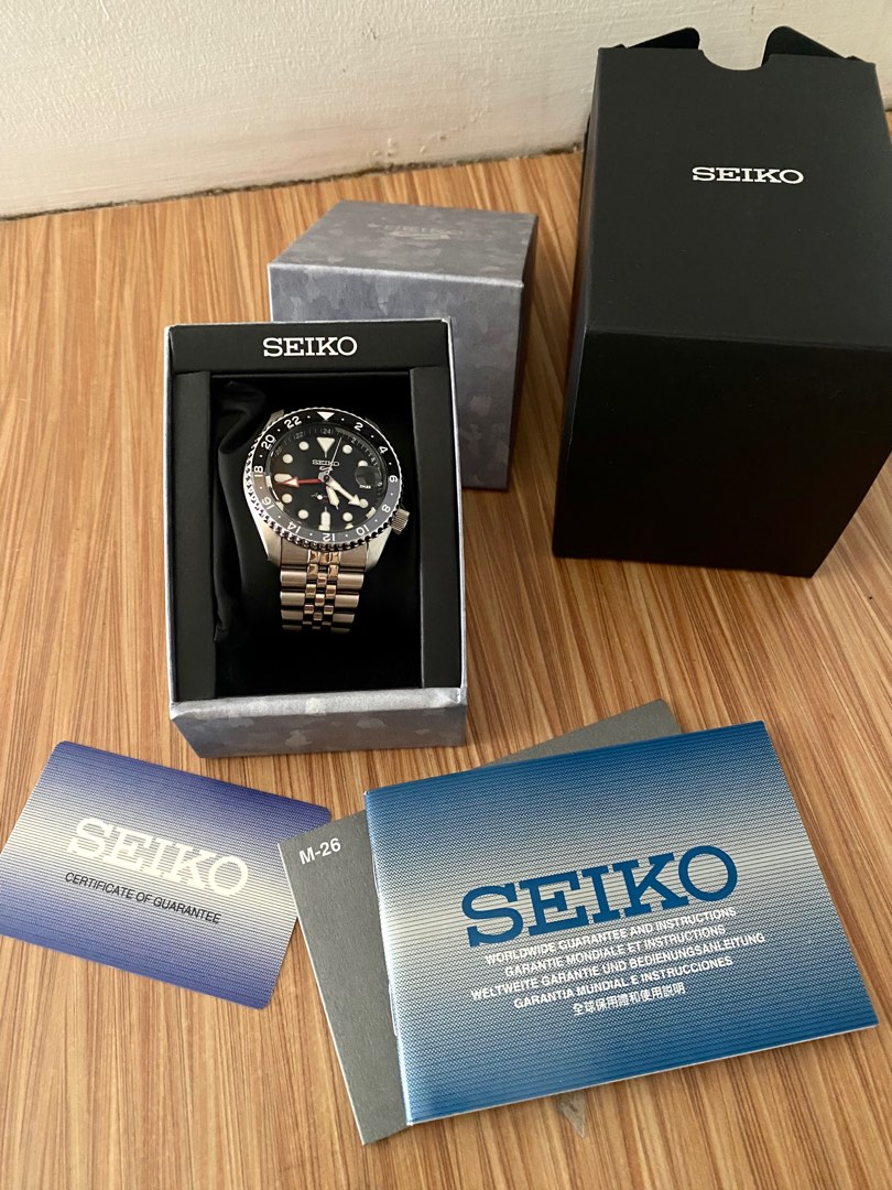 Orig Seiko GMT Bruce Wayne Seiko watch Seiko GMT watch, Men's Fashion ...