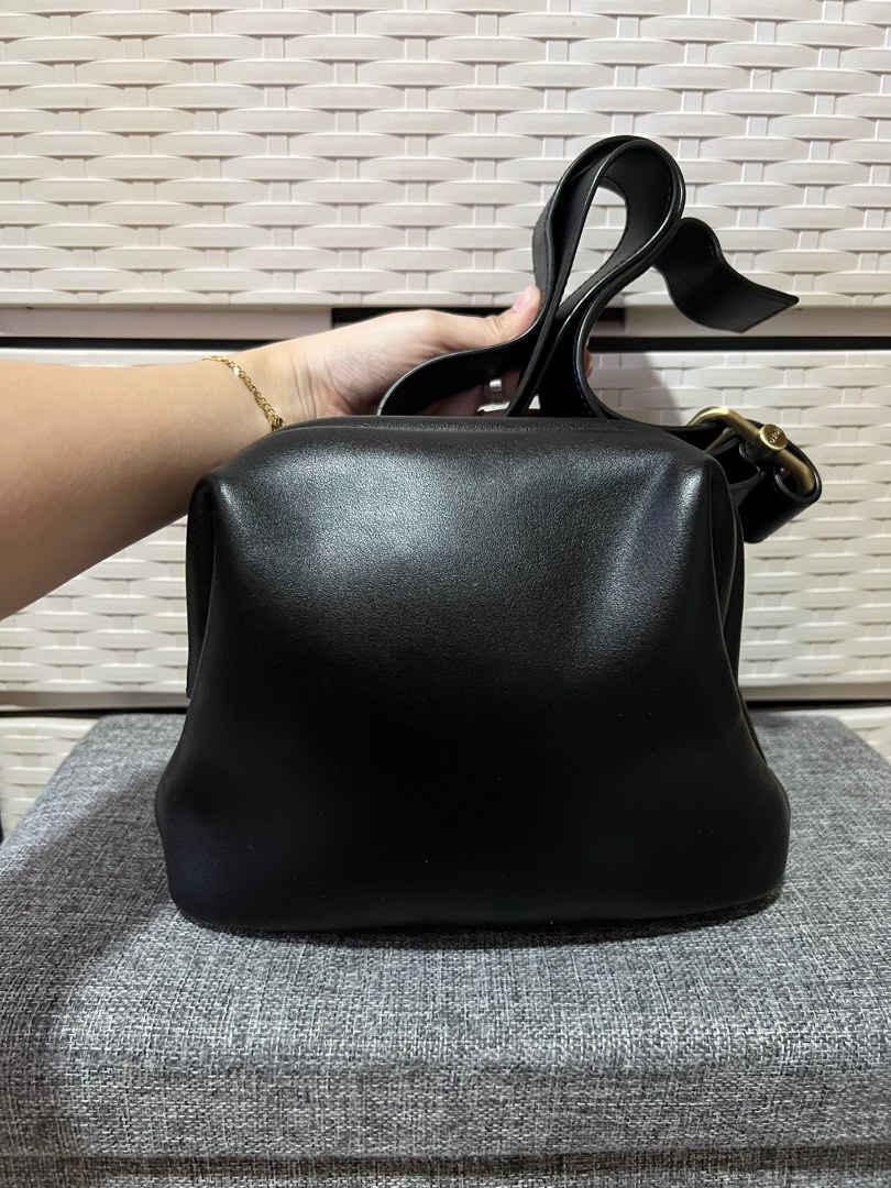 OSOI BELT/BODY BAG, Men's Fashion, Bags, Belt bags, Clutches and Pouches on Carousell