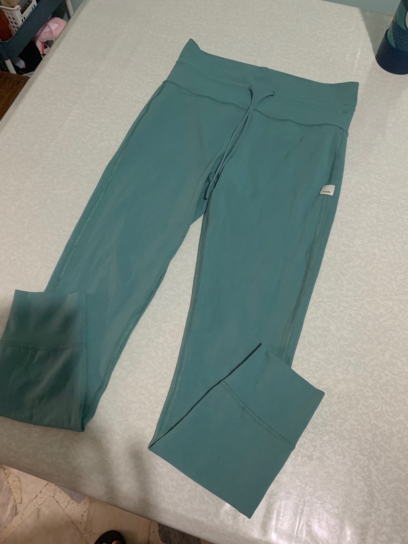 PO VUORI yoga pants Small, Women's Fashion, Activewear on Carousell
