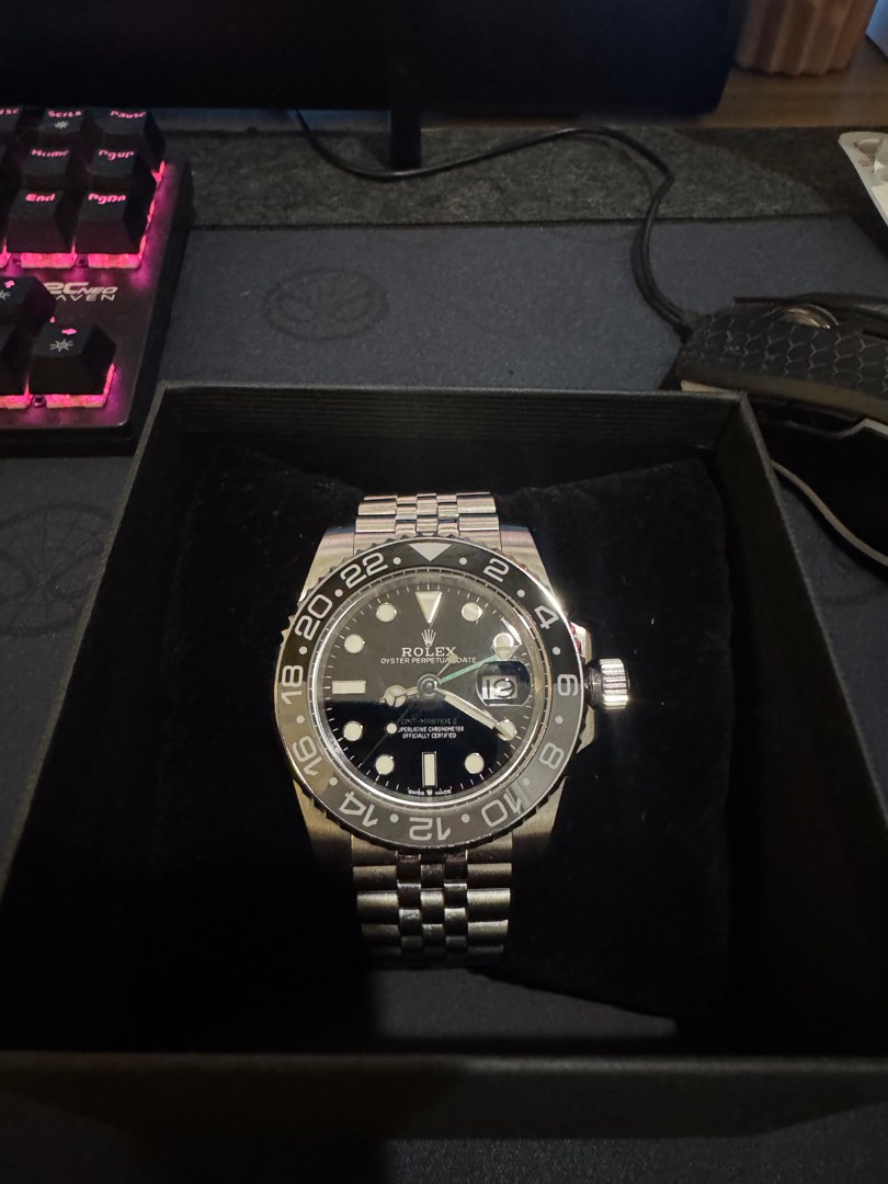 RLX Clean + Factory GMT Bruce Wayne, Men's Fashion, Watches ...