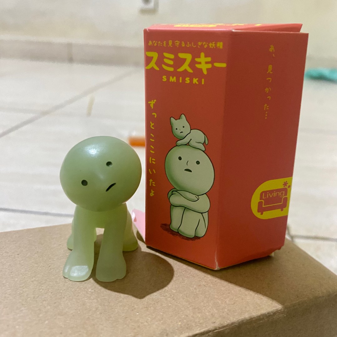 Smiski figur GID, Toys & Collectibles, Mainan di Carousell