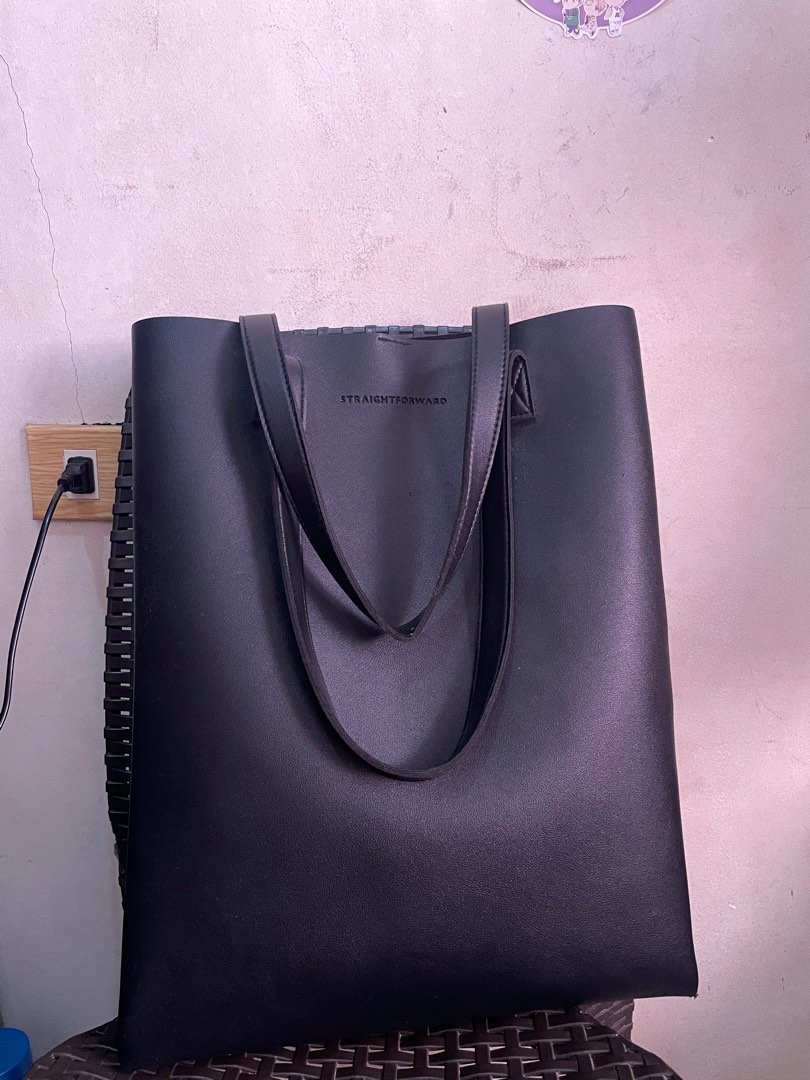 STRAIGHTFORWARD TOTE BAG BLACK, Women's Fashion, Bags & Wallets, Tote ...
