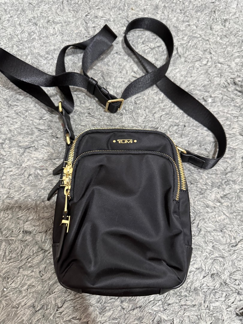 Tumi Ruma, Women's Fashion, Bags & Wallets, Cross-body Bags on Carousell