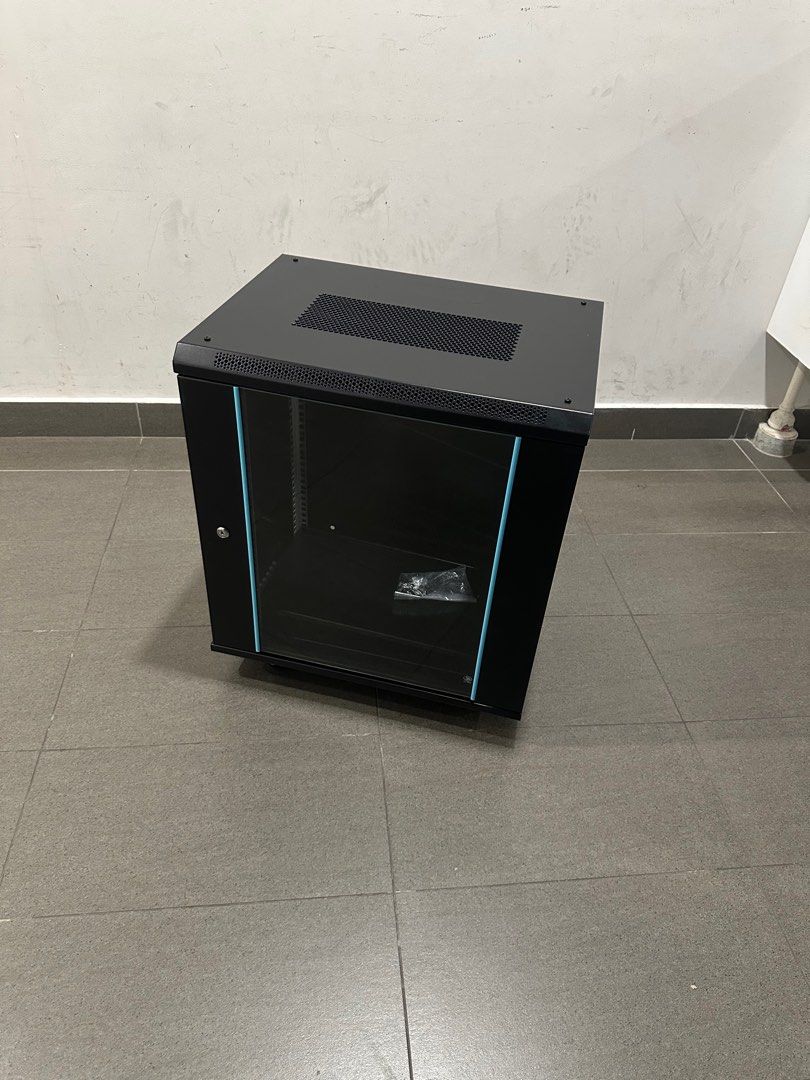 12U IT network cabinet speedsmount server rack IP camera CCTV data ...