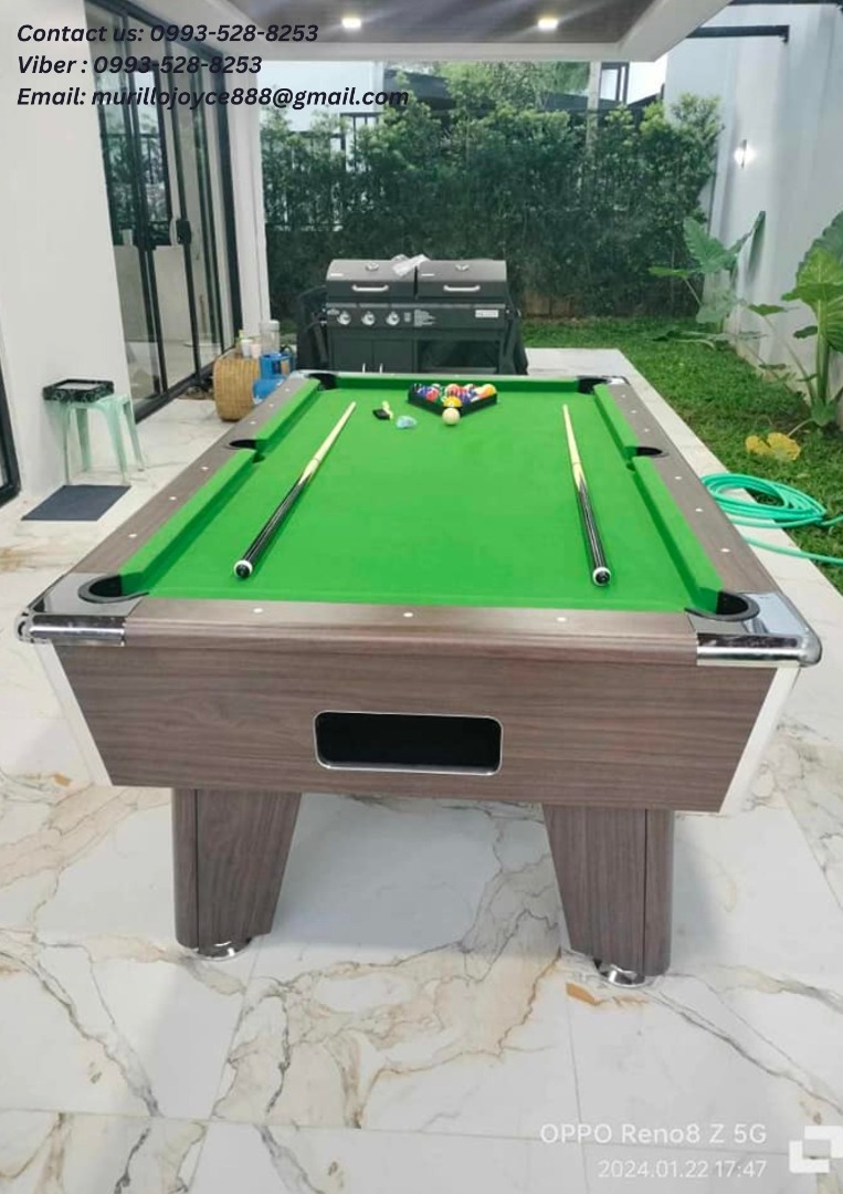 4x7ft COIN-OPERATED BILLIARD TABLE, Sports Equipment, Sports & Games ...