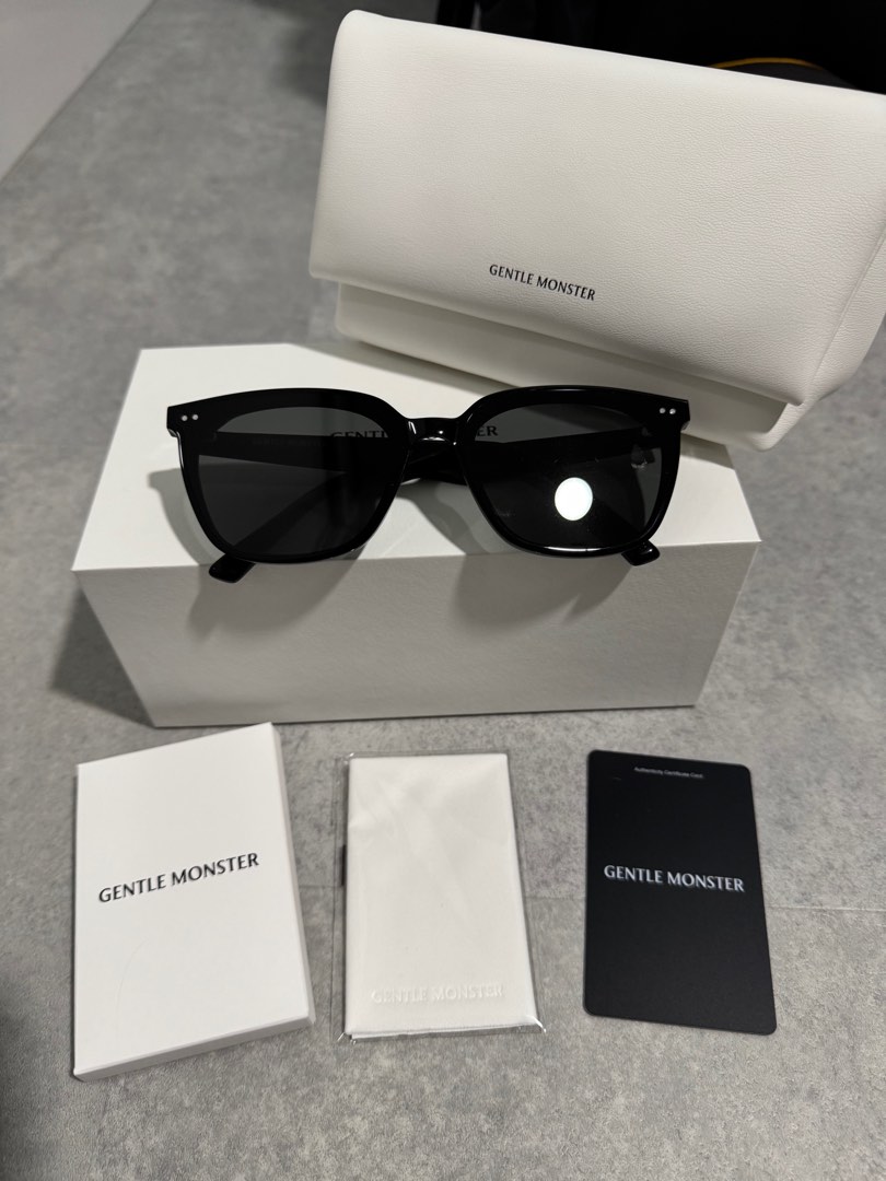 Authentic Gentle Monster Sunglasses (Heizer 01), Women's Fashion ...