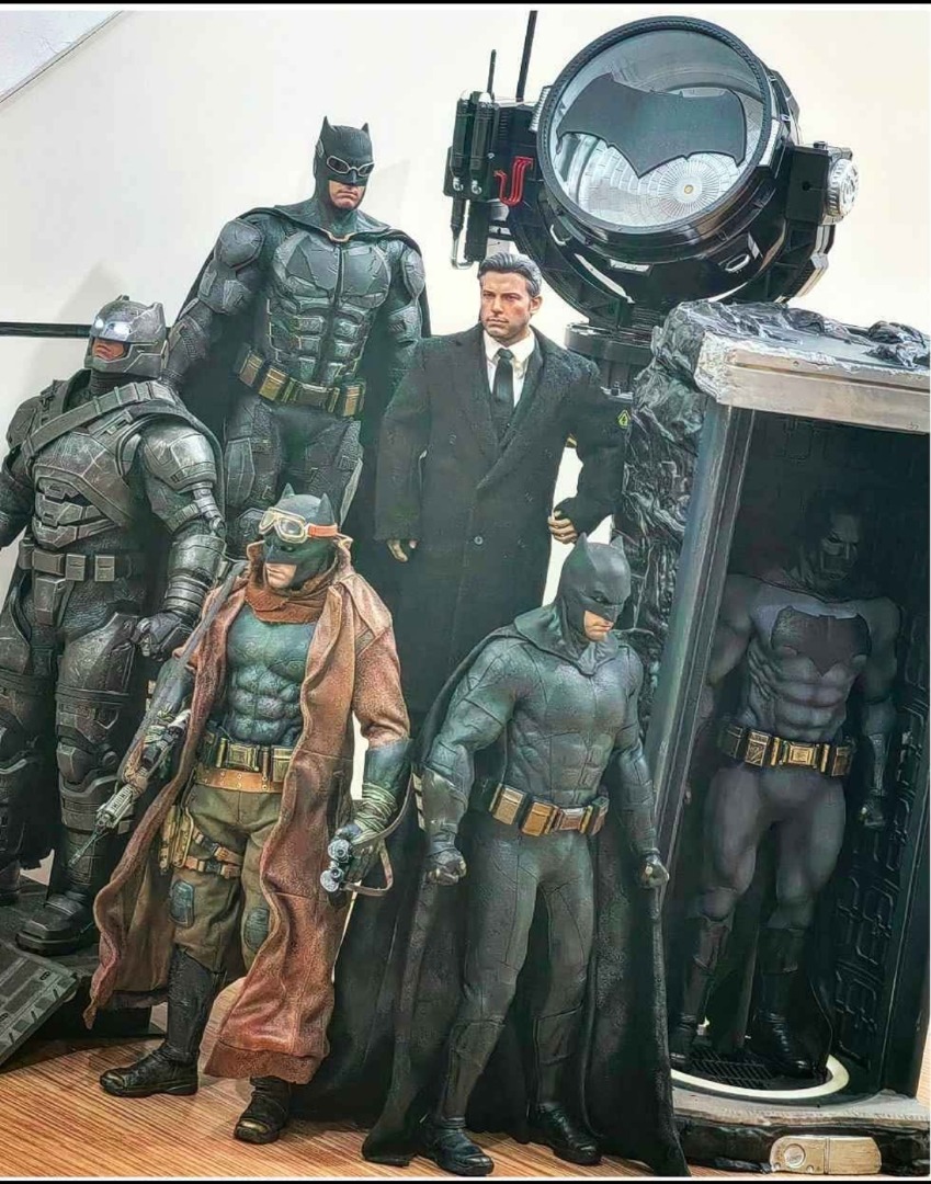 BATMAN BUNDLE SET, Hobbies & Toys, Toys & Games on Carousell