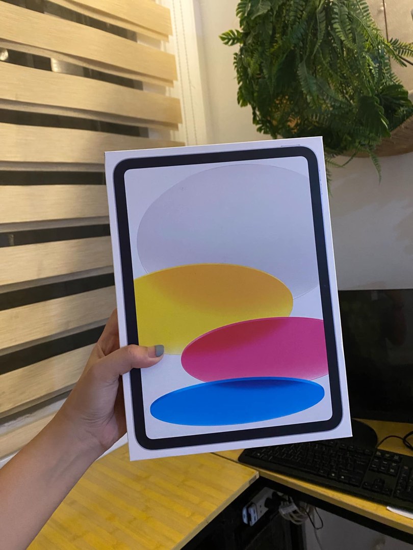 BRAND NEW AND SEALED IPAD 10TH GEN, Mobile Phones & Gadgets, Tablets ...