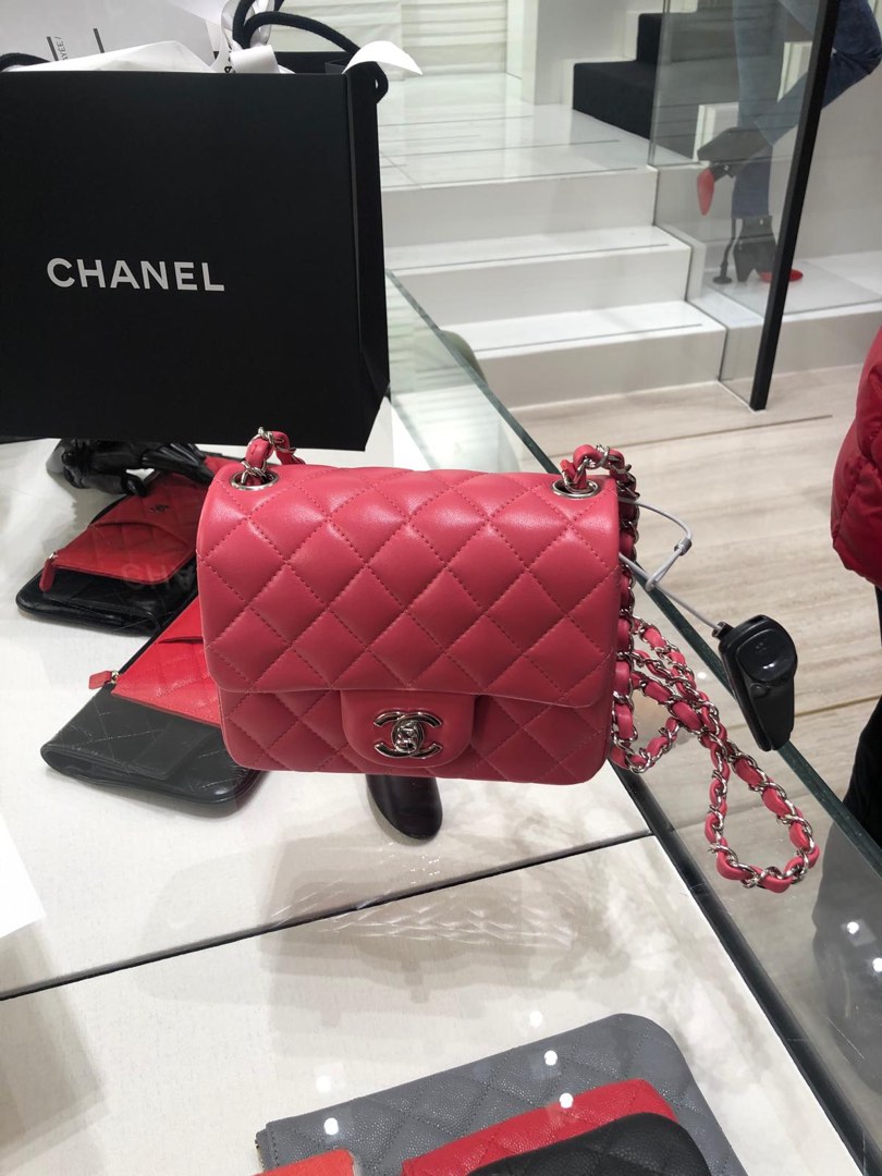 Chanel mini pink lamb skin as good as brand new, Women's Fashion, Bags ...