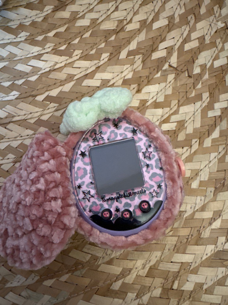 Custom Tamagotchi On/Meets (English firmware), Hobbies & Toys, Toys ...