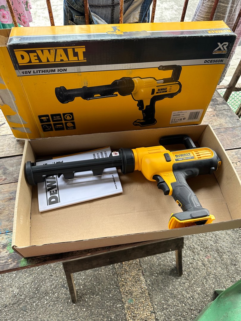 DEWALT CAULKING GUN, Commercial & Industrial, Construction Tools ...