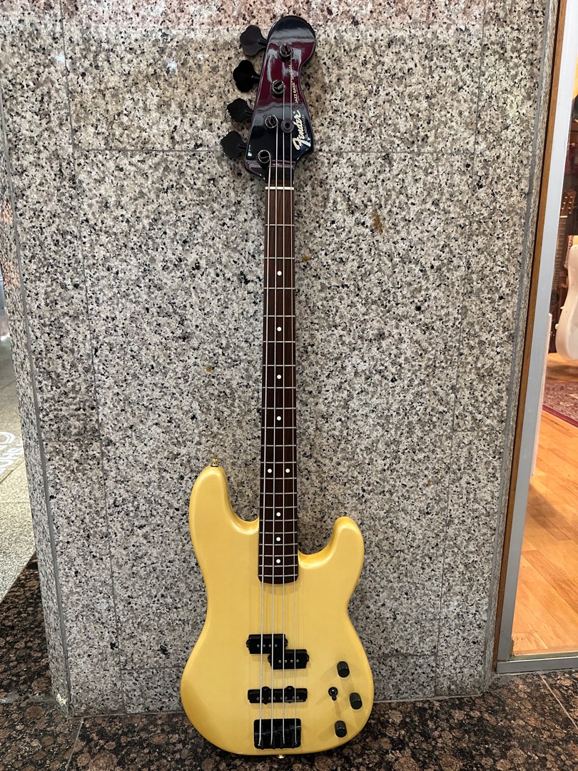 Fender Jazz Bass Special Duff McKagan Signature 2007 - Pearl White ...