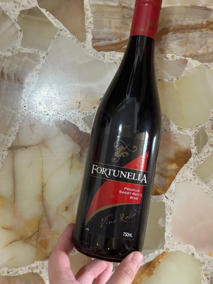 Fortunella Sweet Red Wine, Food & Drinks, Beverages on Carousell