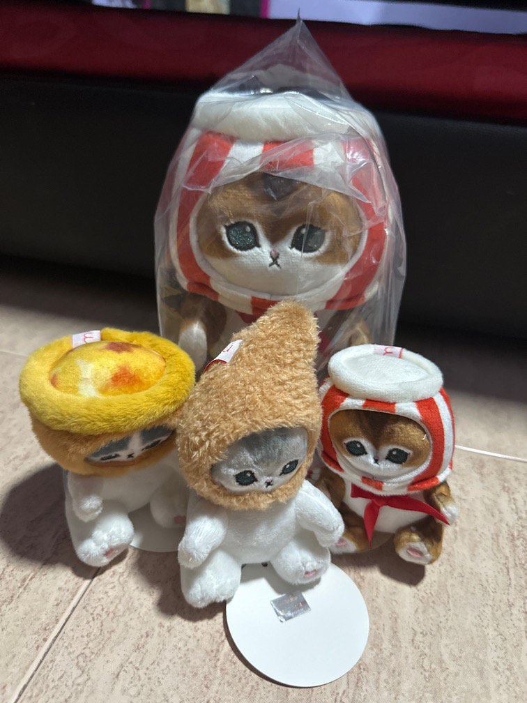(FULL SET) kfc mofusand plush + keychain (NEGOTIABLE), Hobbies & Toys ...