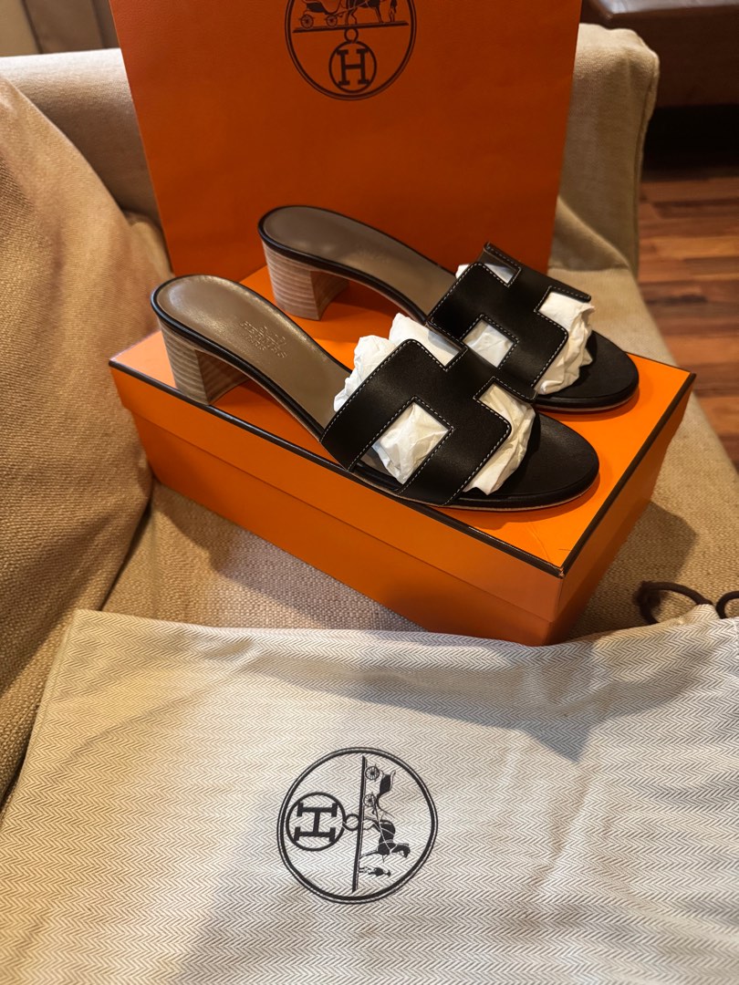 Hermes Oasis, Women's Fashion, Footwear, Heels on Carousell