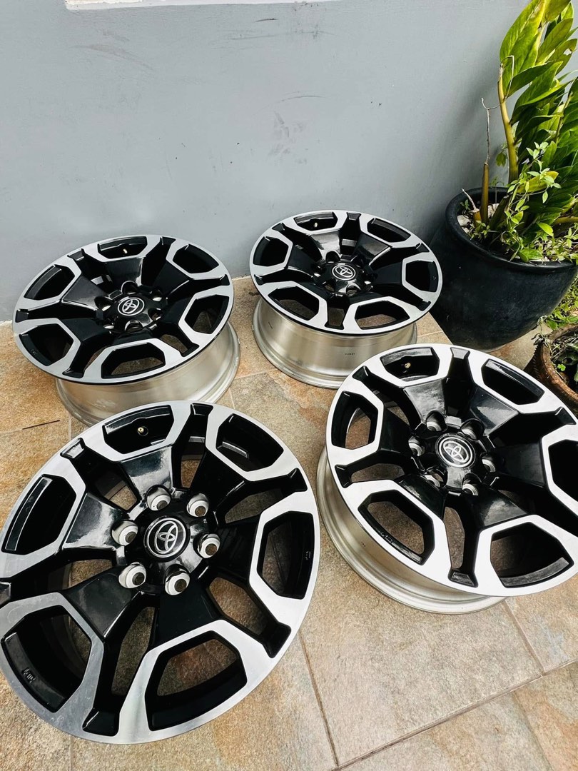 Hilux Mags size 18 2025, Car Parts & Accessories, Mags and Tires on ...
