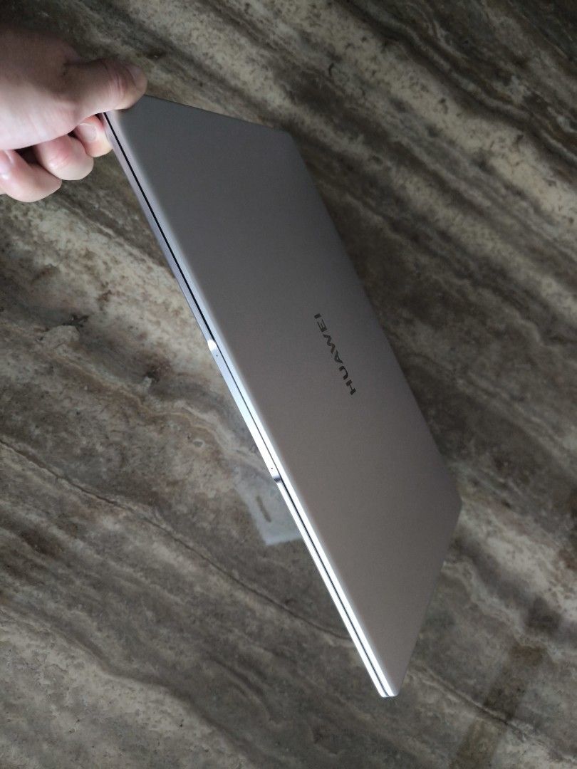 Huawei 512GB SSD 8GB Ram Ryzen 5 MateBook Latest Radeon Graphics FHD ...