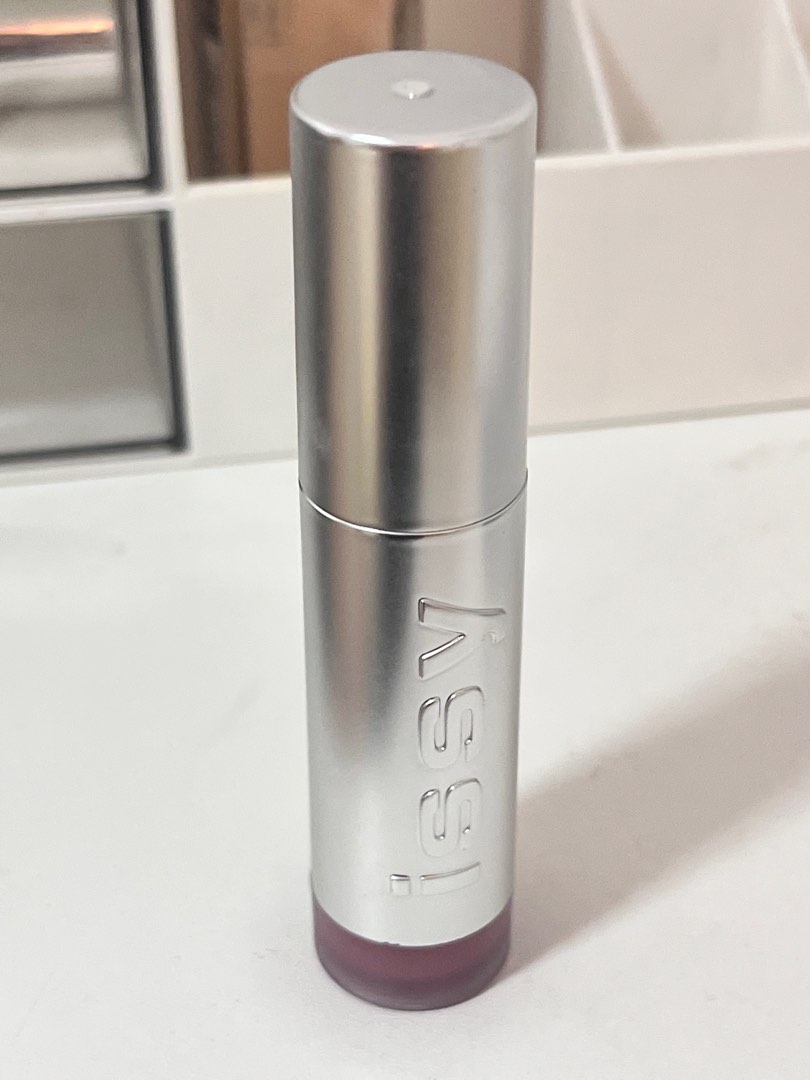 Issy Mousse Lip Tint, Beauty & Personal Care, Face, Makeup on Carousell