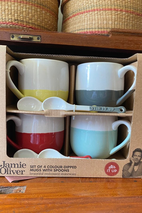 Jamie Oliver mugs and spoons set, Furniture & Home Living, Kitchenware ...