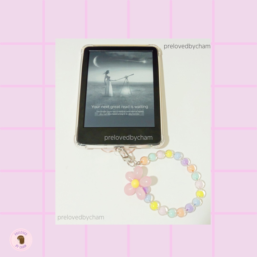 Kindle Basic 2022 (11th Gen) with accessories, Mobile Phones & Gadgets ...