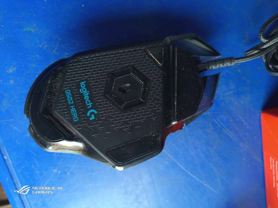 Logitech G502 Hero & Predator Atheon300 Keyboard, Computers & Tech ...