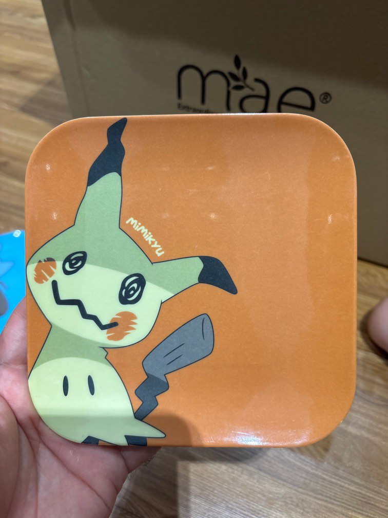 Pokemon 7-Eleven Plates, Hobbies & Toys, Collectibles & Memorabilia ...