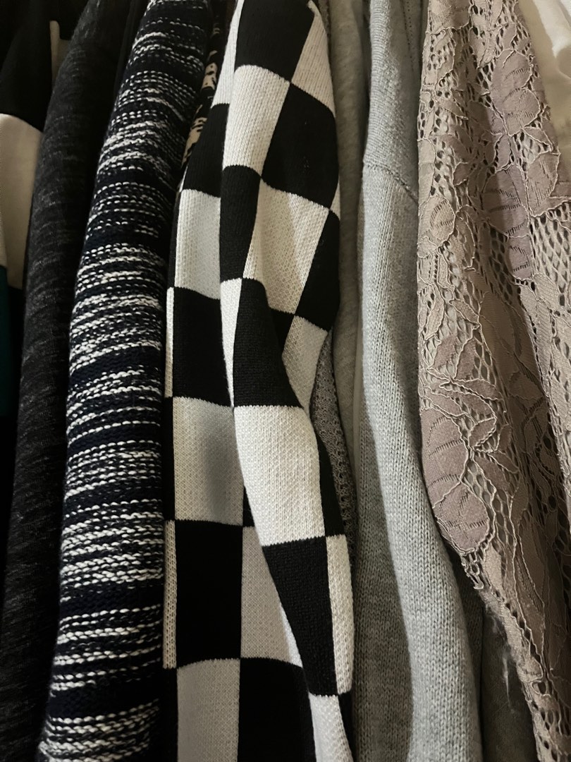 Random tops-20 helai (clear wardrobe), Women's Fashion, Tops, Blouses ...