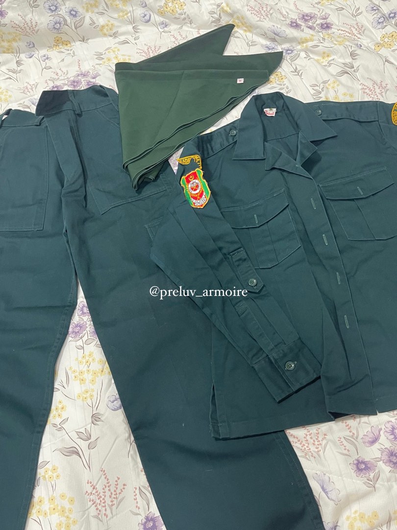 SCHOOL UNIFORM BAJU SEKOLAH KRS Kadet Remaja Sekolah, Women's Fashion ...