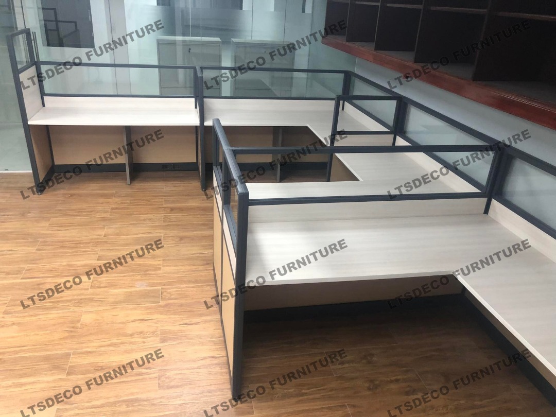 SHARING WORKSTATION WITH GLASS | OFFICE PARTITION | OFFICE FURNITURE ...